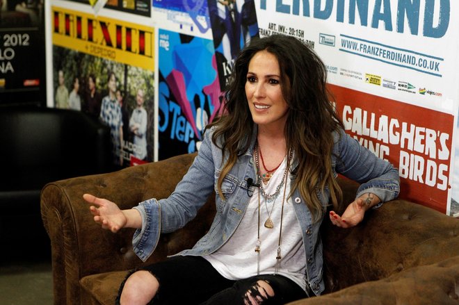 Malú, primera estrella española en escoger el sistema 'fan verificado ...