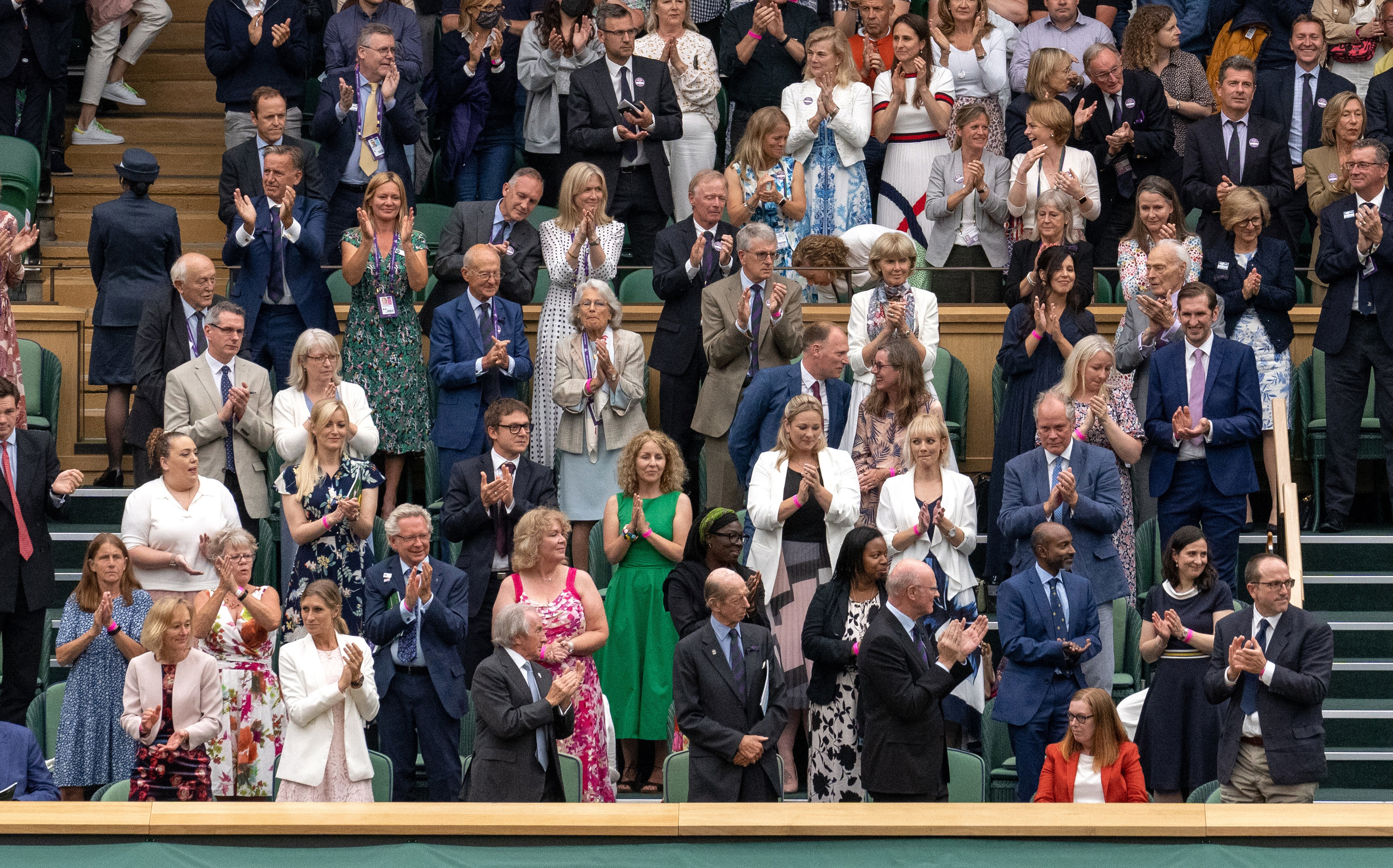 Wimbledon: La emocionante ovación de Wimbledon a Sarah Gilbert ...