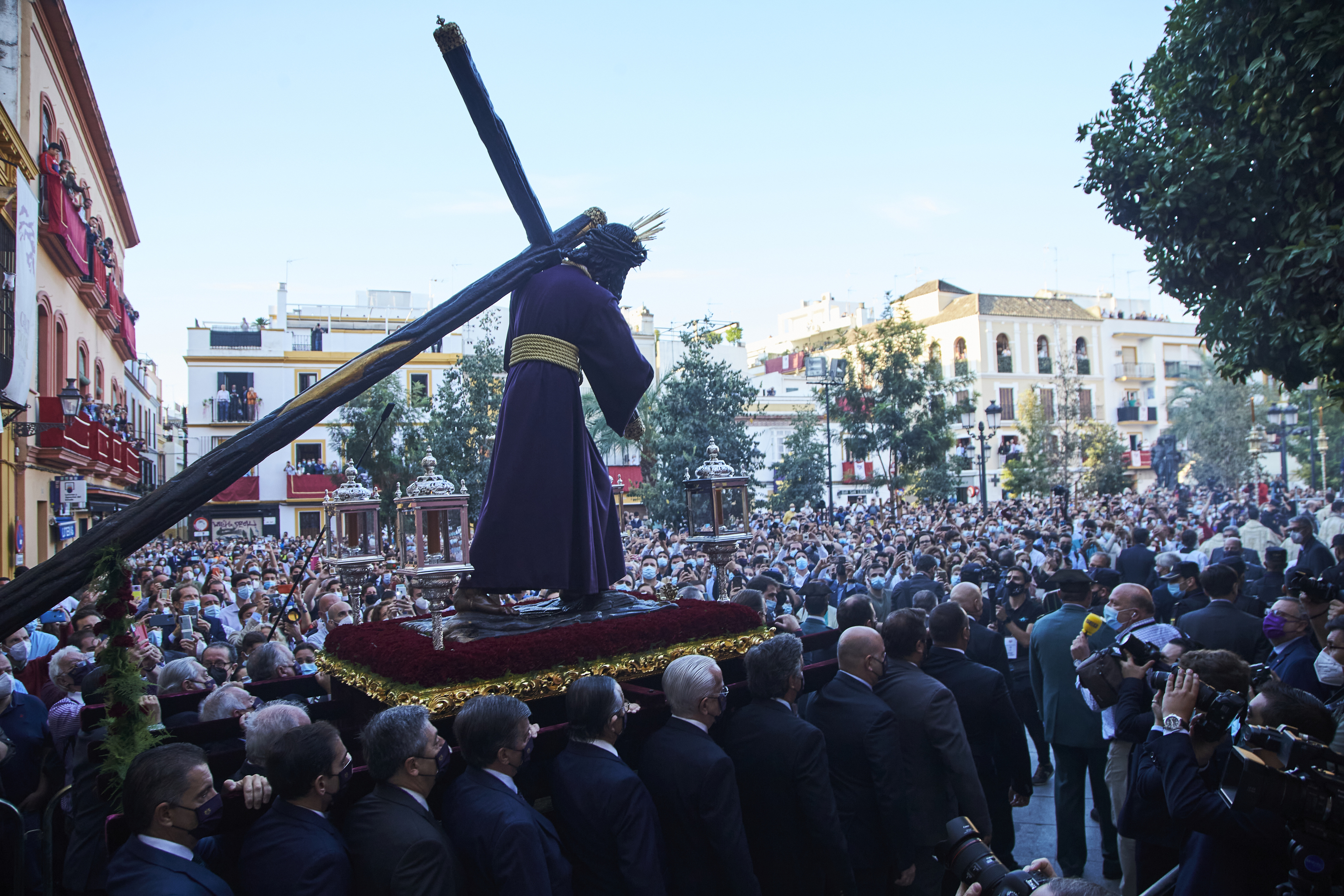 El Gran Poder vuelve a la calle en el primer gran reencuentro de ...