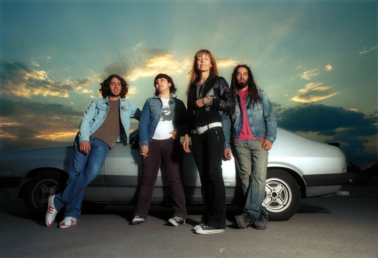 El 'Devil Came to Me' de Dover cumple 25 años: tributos, documental ...