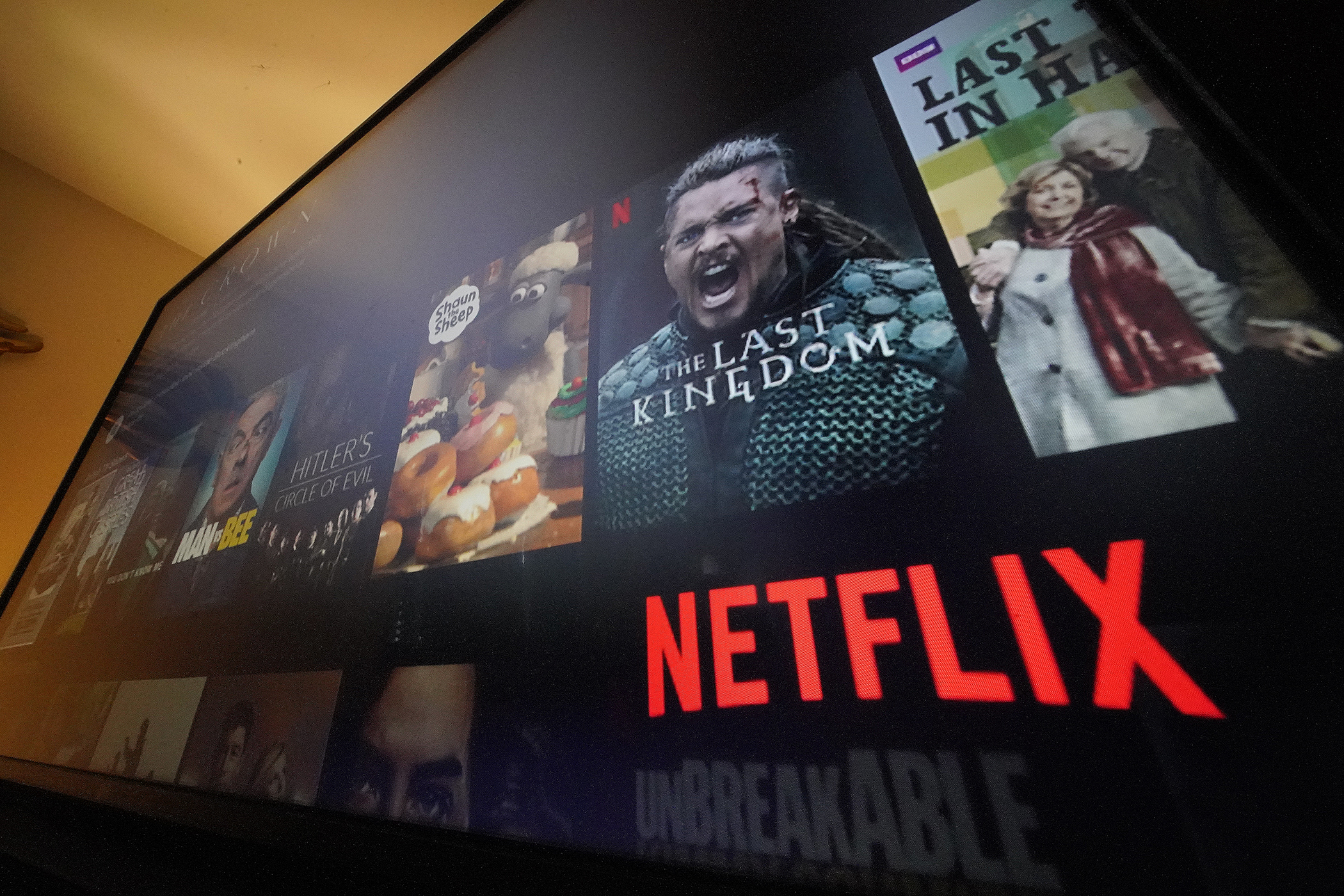 Netflix acaba con las cuentas compartidas: así será a partir de 2023 ...