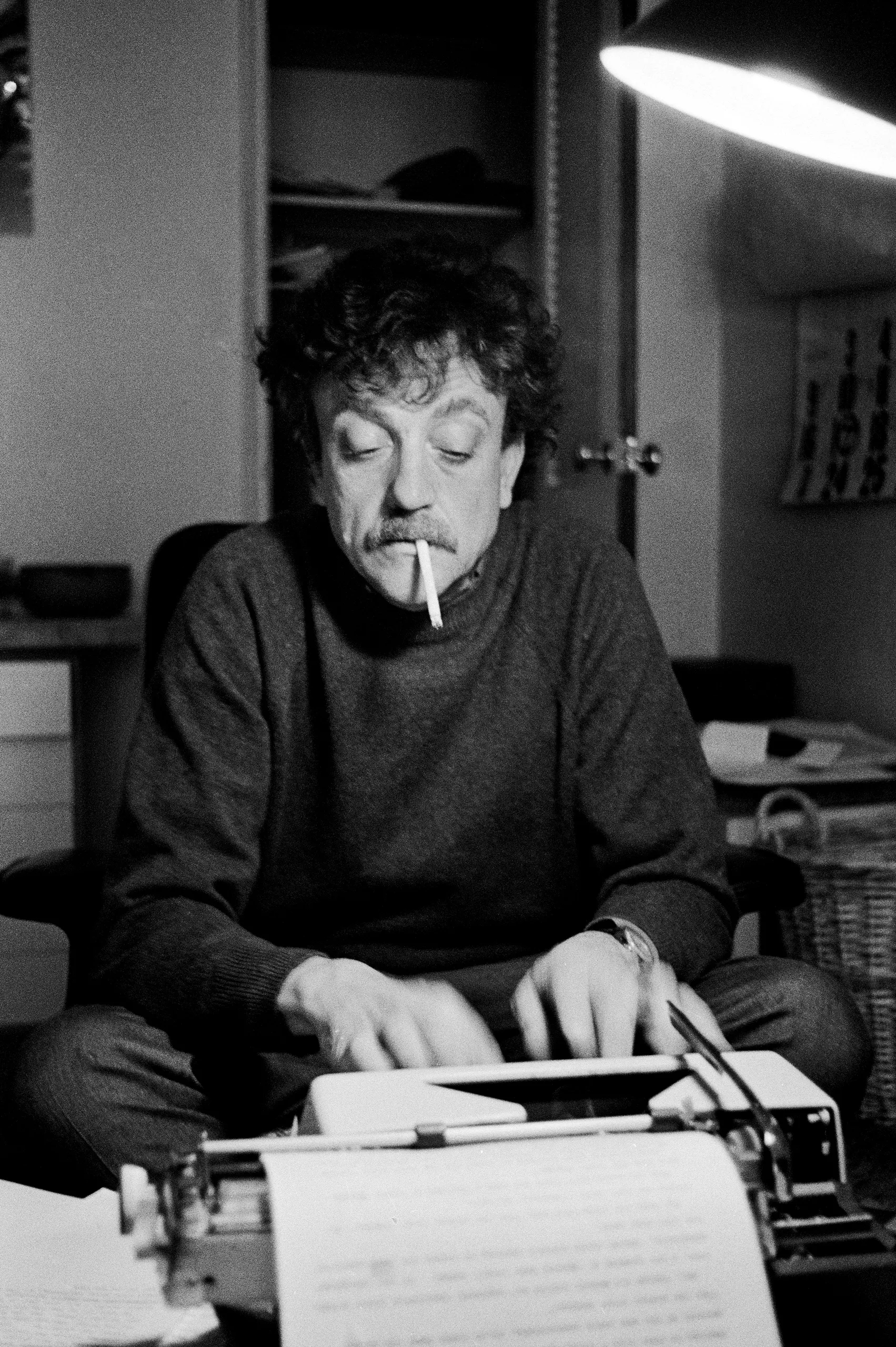 Kurt Vonnegut, el penúltimo hombre bueno | La Lectura