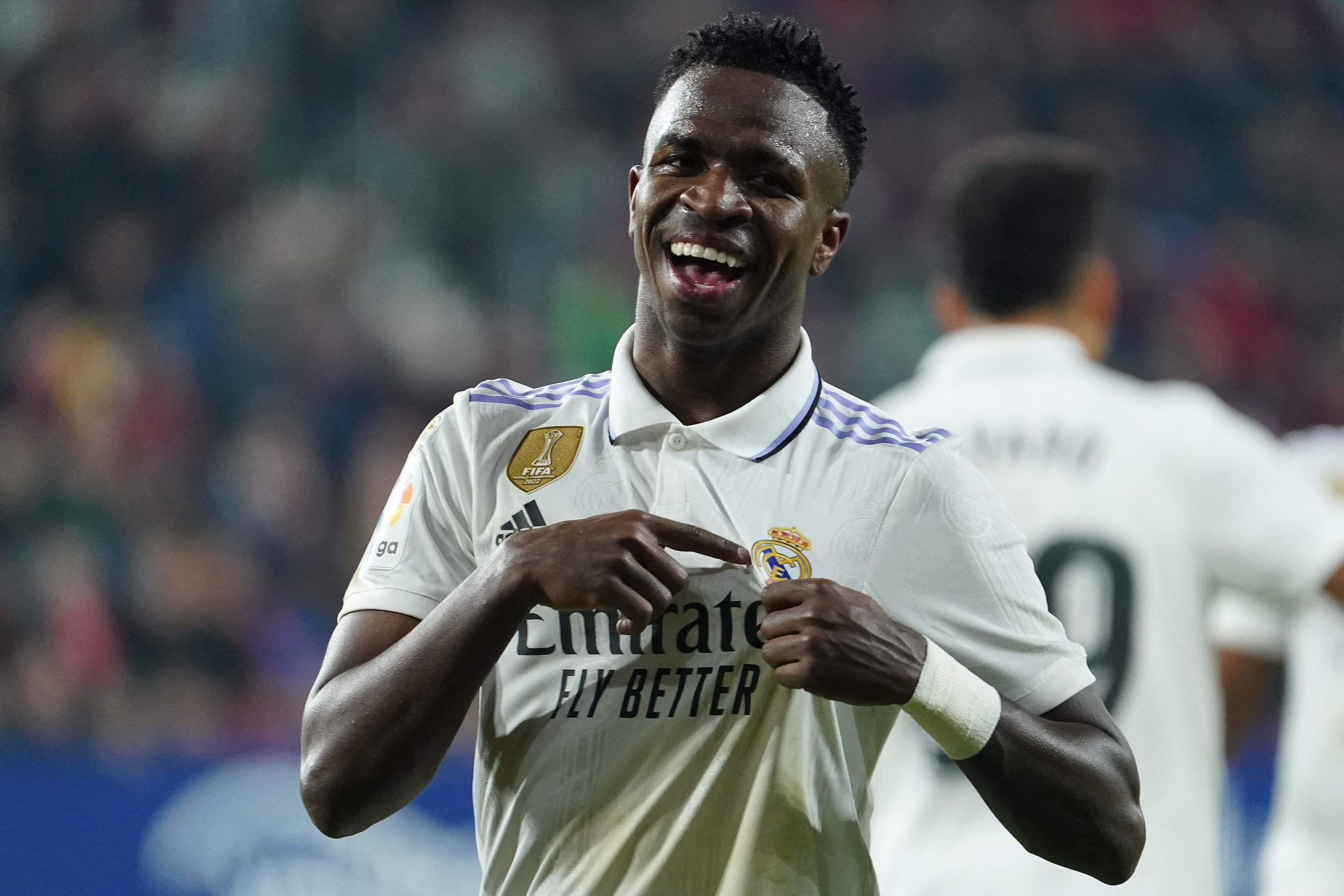 La Policía identifica al aficionado que llamó "mono" a Vinicius en ...