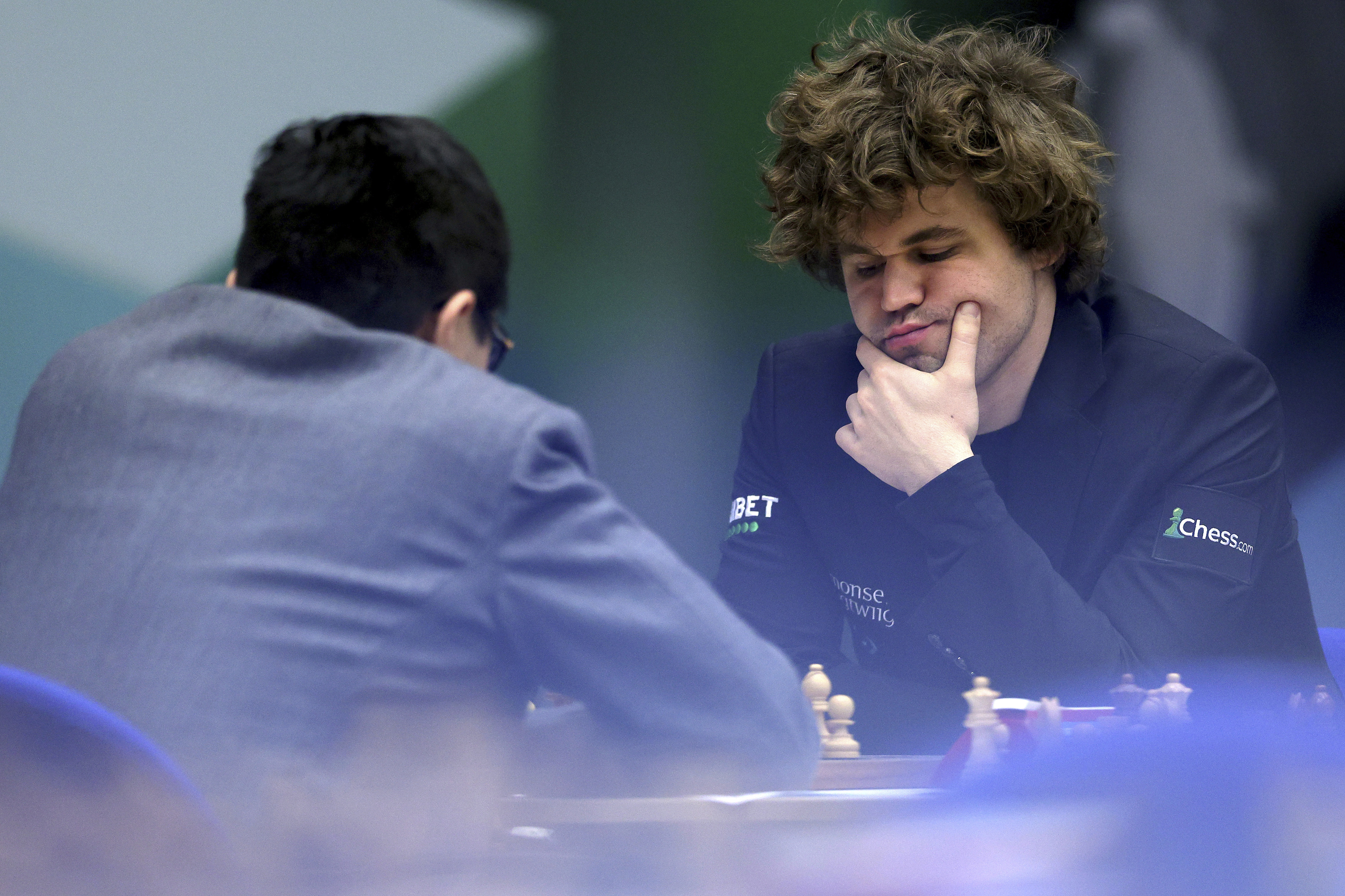 Magnus Carlsen declara la guerra a la Federación Internacional de ...