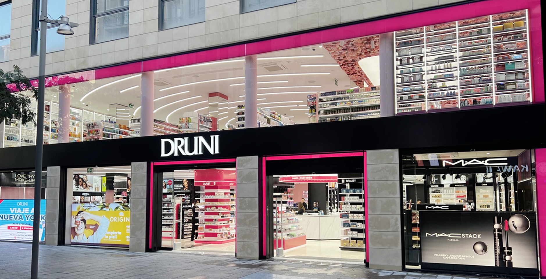 Perfumerías Druni ya no es la tienda de señoras comprando en Navidad ...