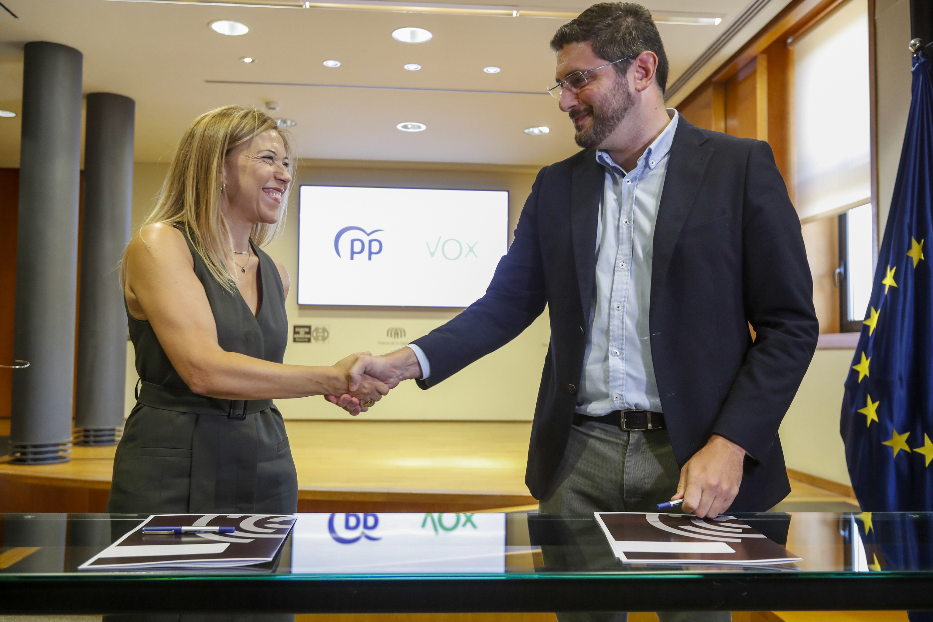 Cuarto pacto PP-Vox: el de Aragón es el más ideologizado e incorpora el ...