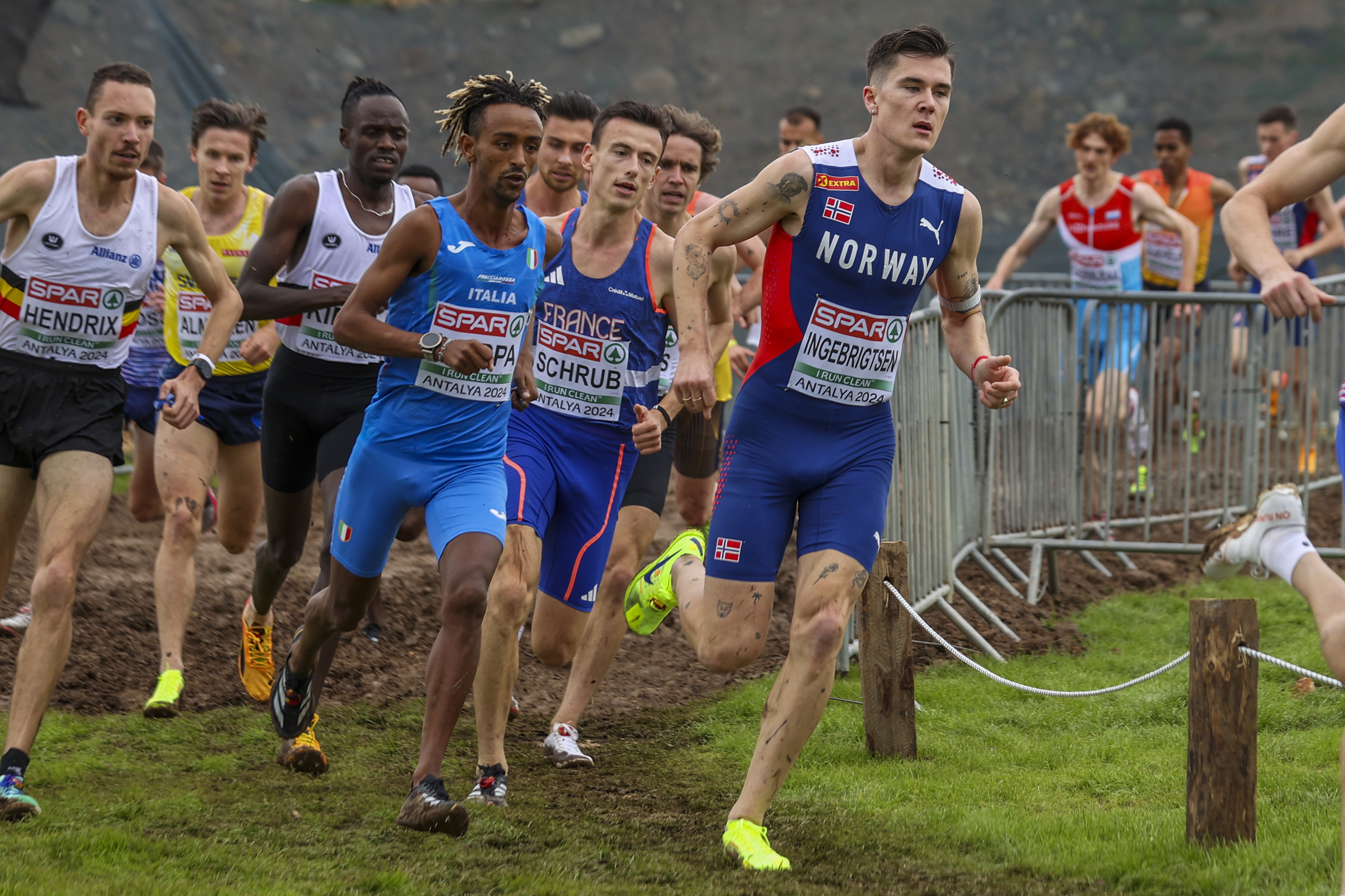Ingebrigtsen y el oro de España por equipos en el Europeo de cross ...