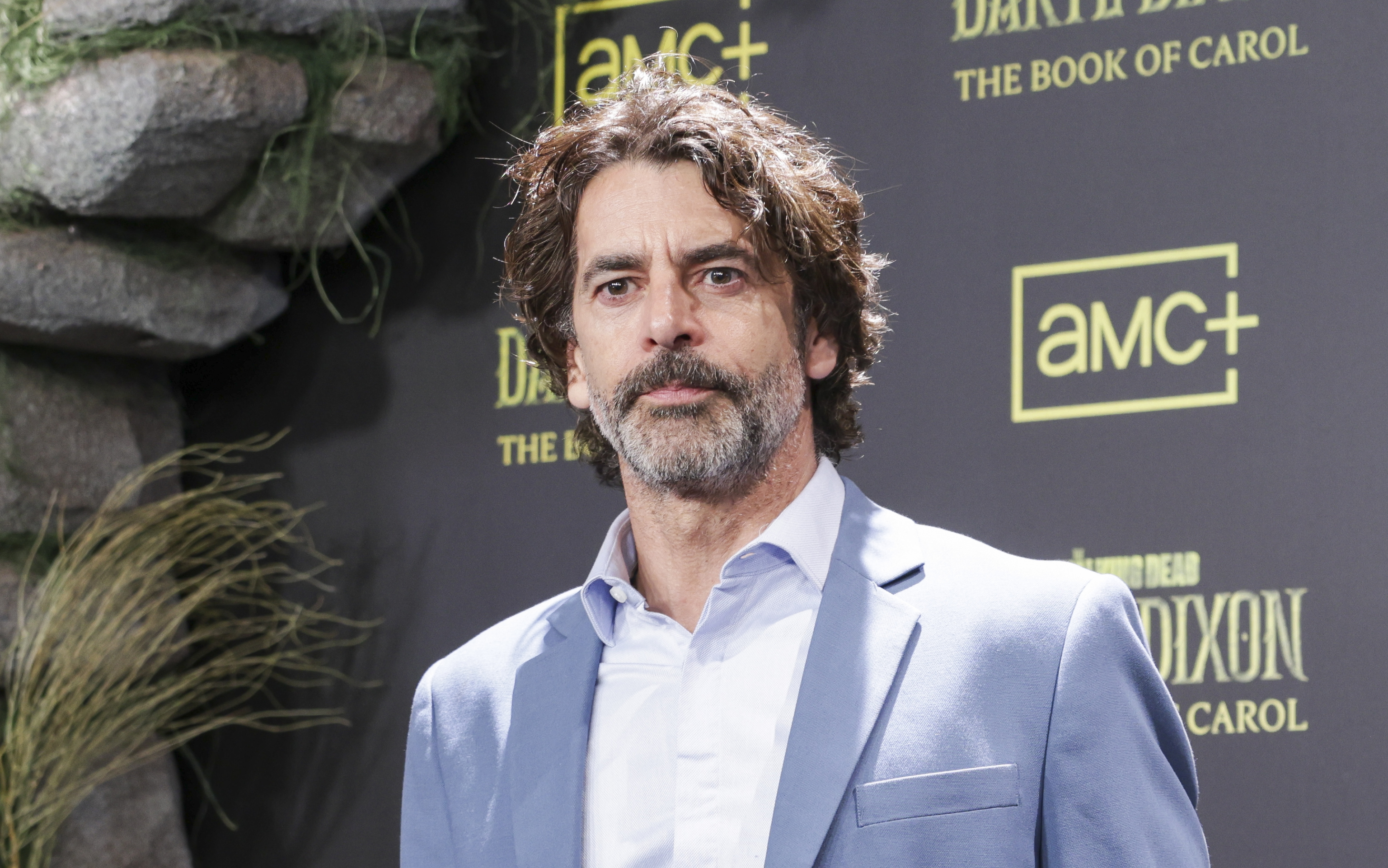El detective de LOC: Eduardo Noriega, Navaluenga y The Walking Dead ...