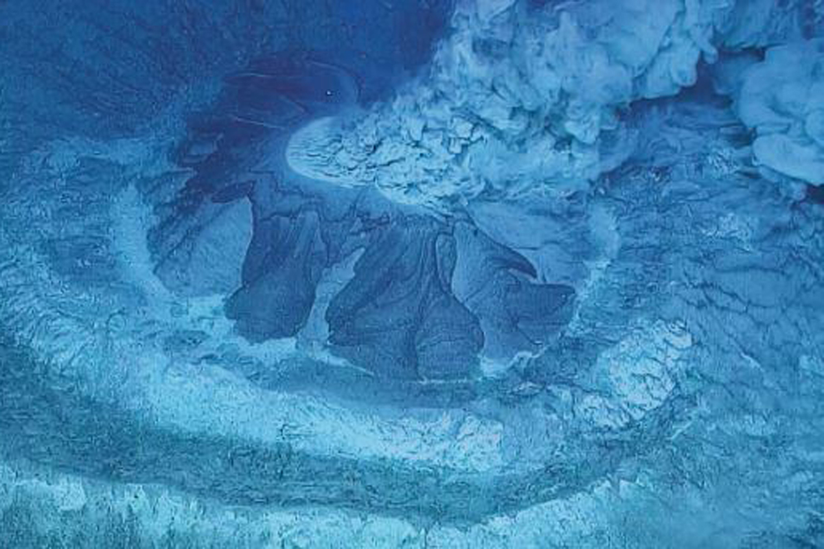 Encuentran un volcán de lodo de más de 7.000 años en las profundidades ...