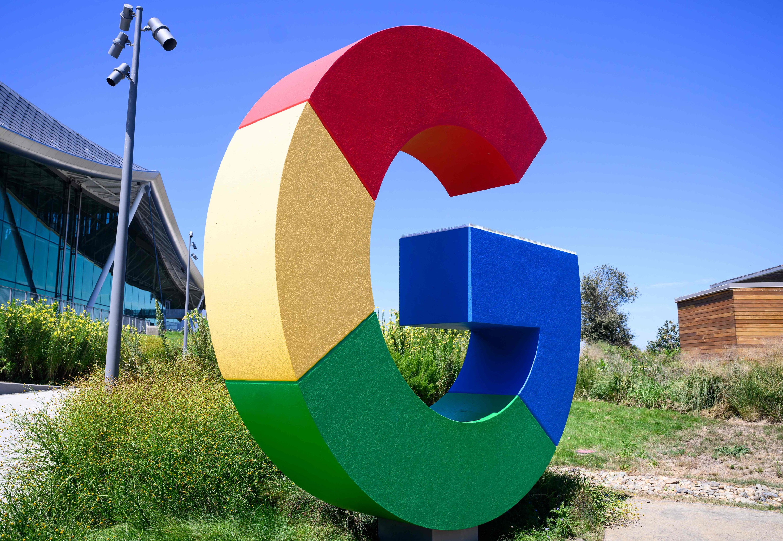 Una juez de EEUU dictamina que Google monopolizó la publicidad en ...