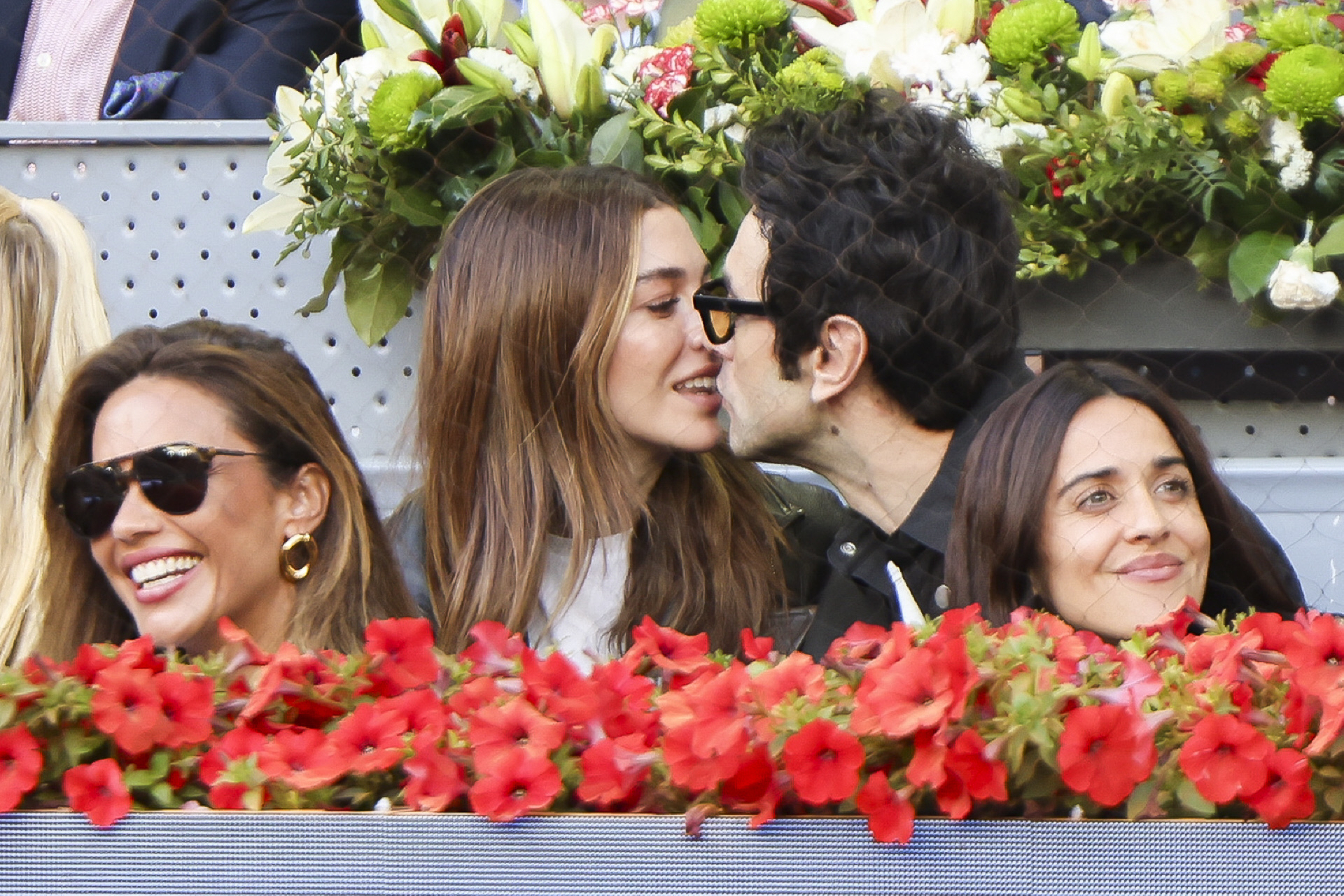 El romántico beso de Blanca Suárez y Javier Rey en el Mutua Madrid Open ...
