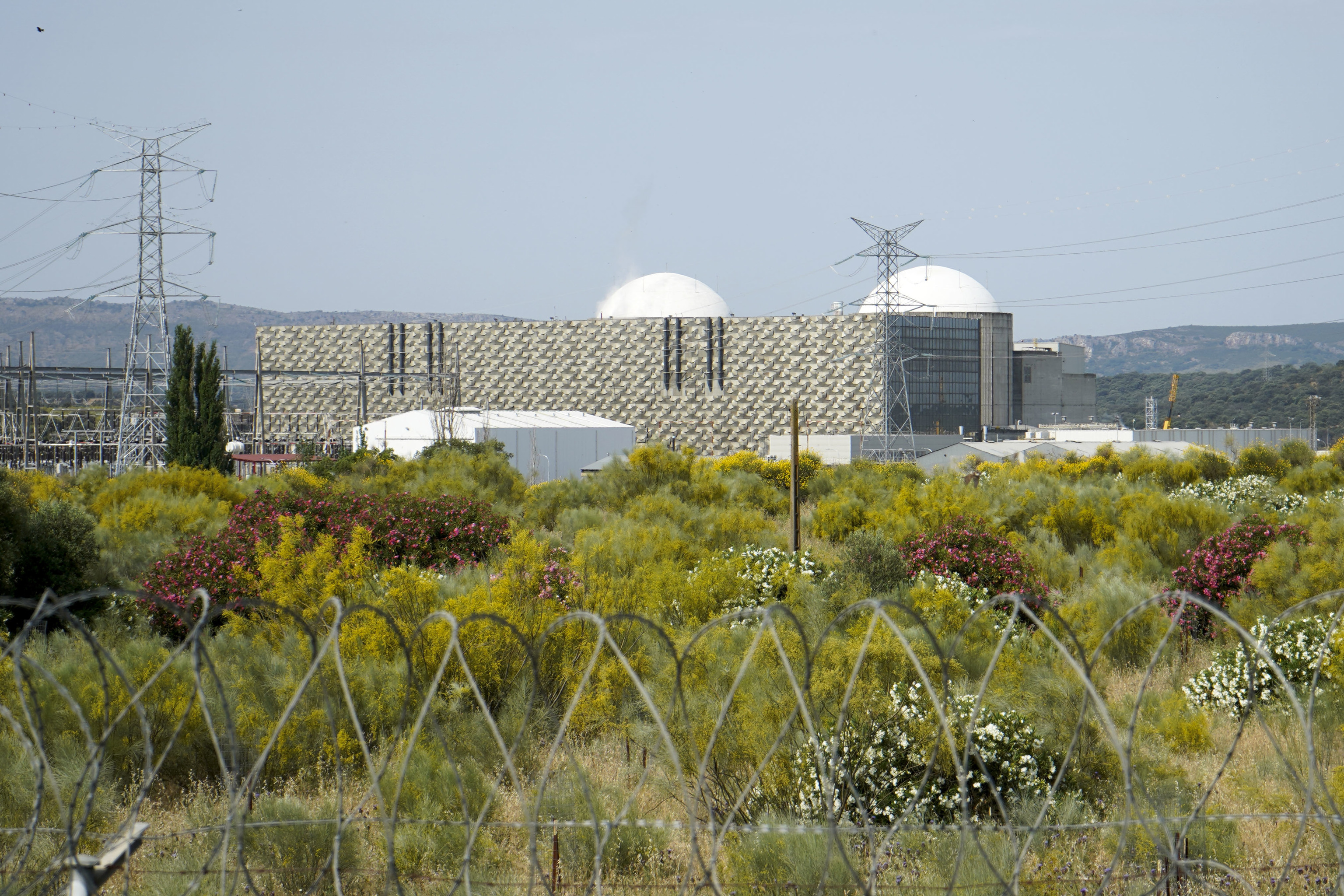 El Gobierno no encuentra empresas para desmantelar Almaraz | Empresas