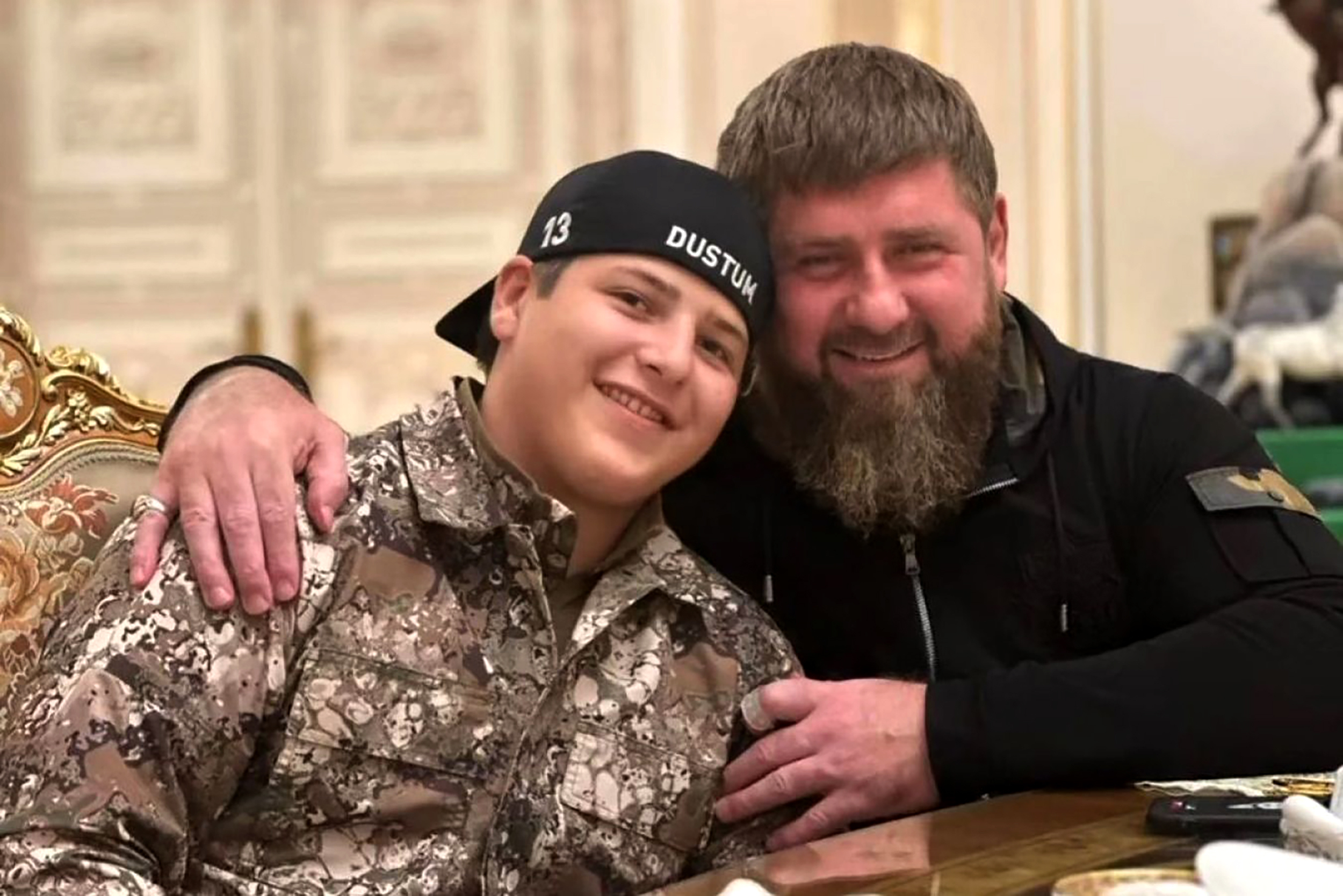 El difícil otoño del líder checheno Kadirov: un heredero de 17 años y ...
