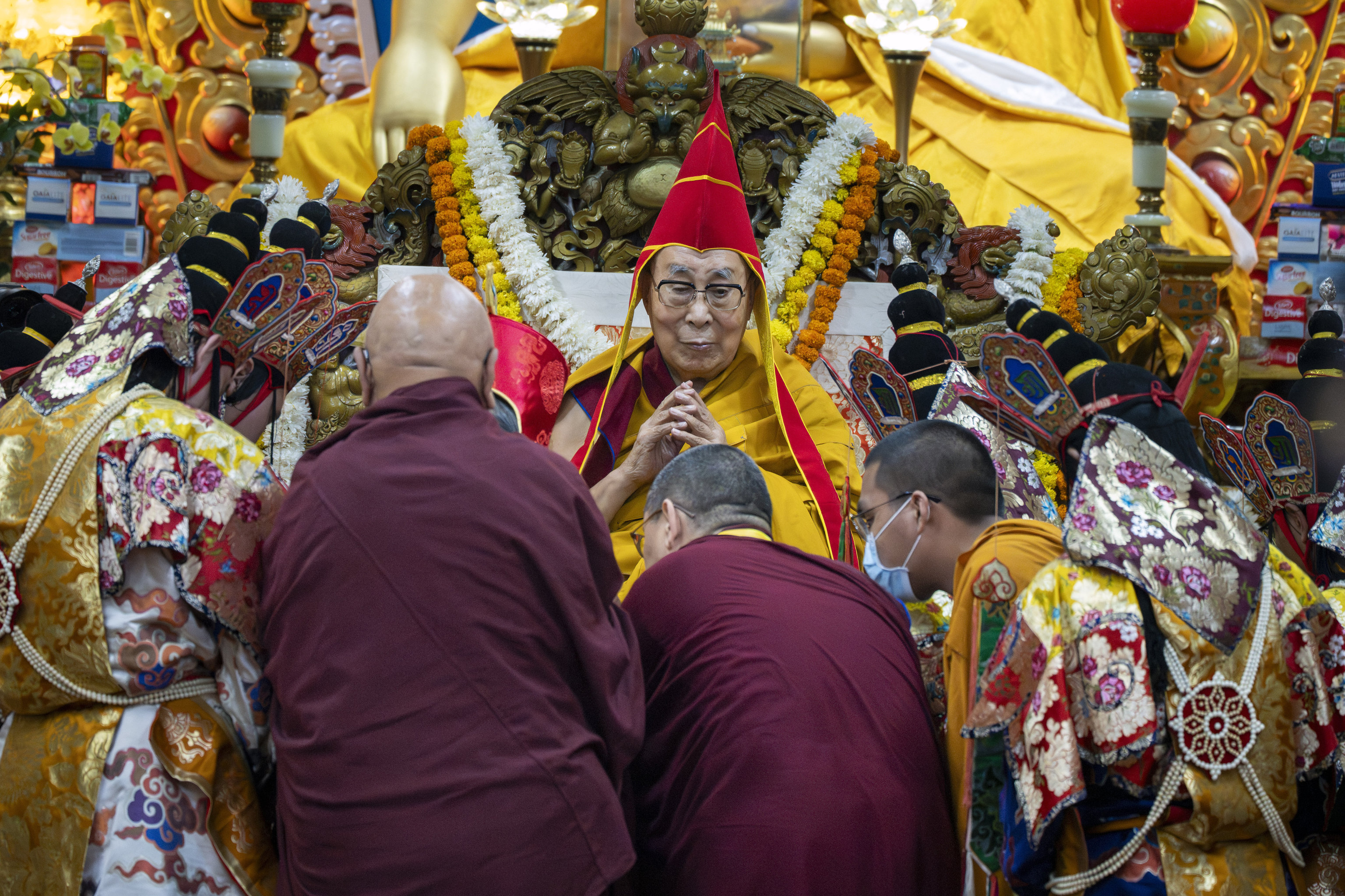 El Dalái Lama, que cumple mañana 90 años, vaticina que vivirá "otros 30 ...