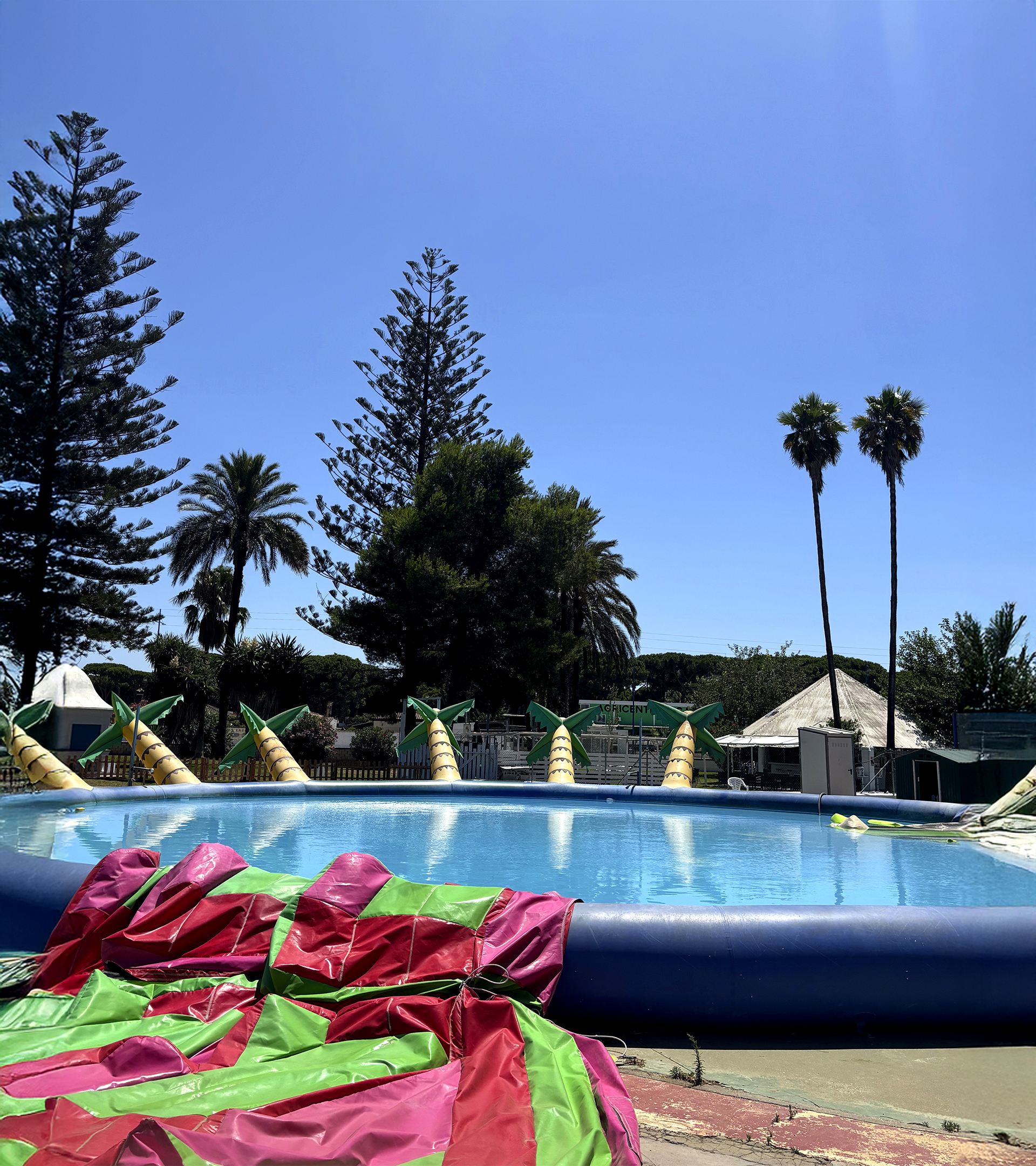 Mis vacaciones en el peor camping de España: gapos en la piscina ...