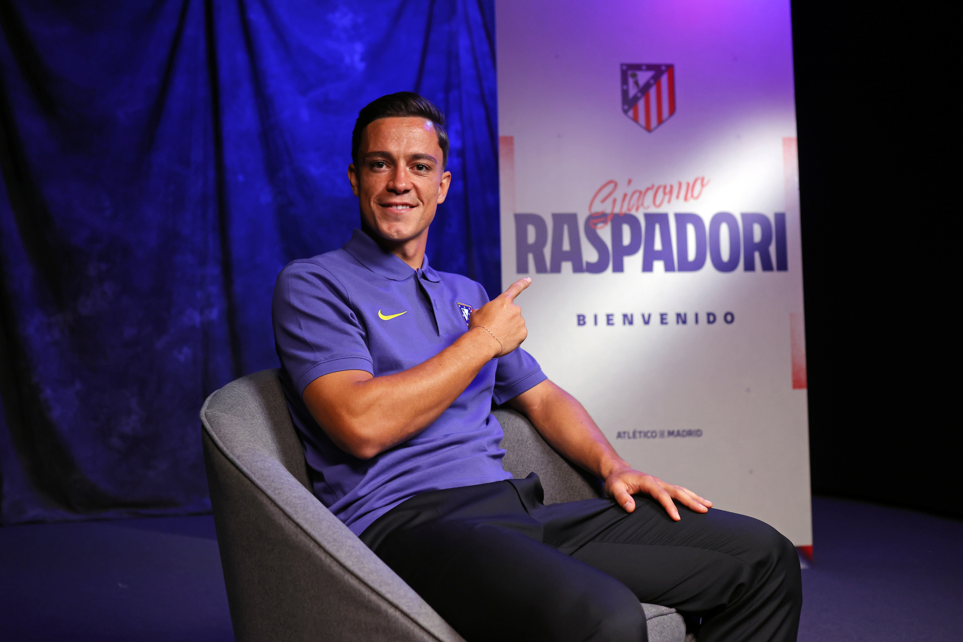 Raspadori firma cinco años con el Atlético como noveno fichaje ...