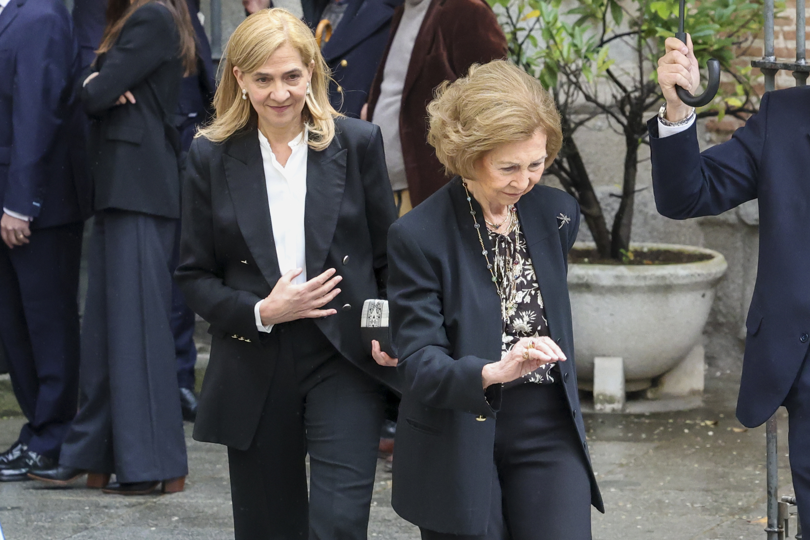 El detective de LOC: las compras de la Reina Sofía y la Infanta ...