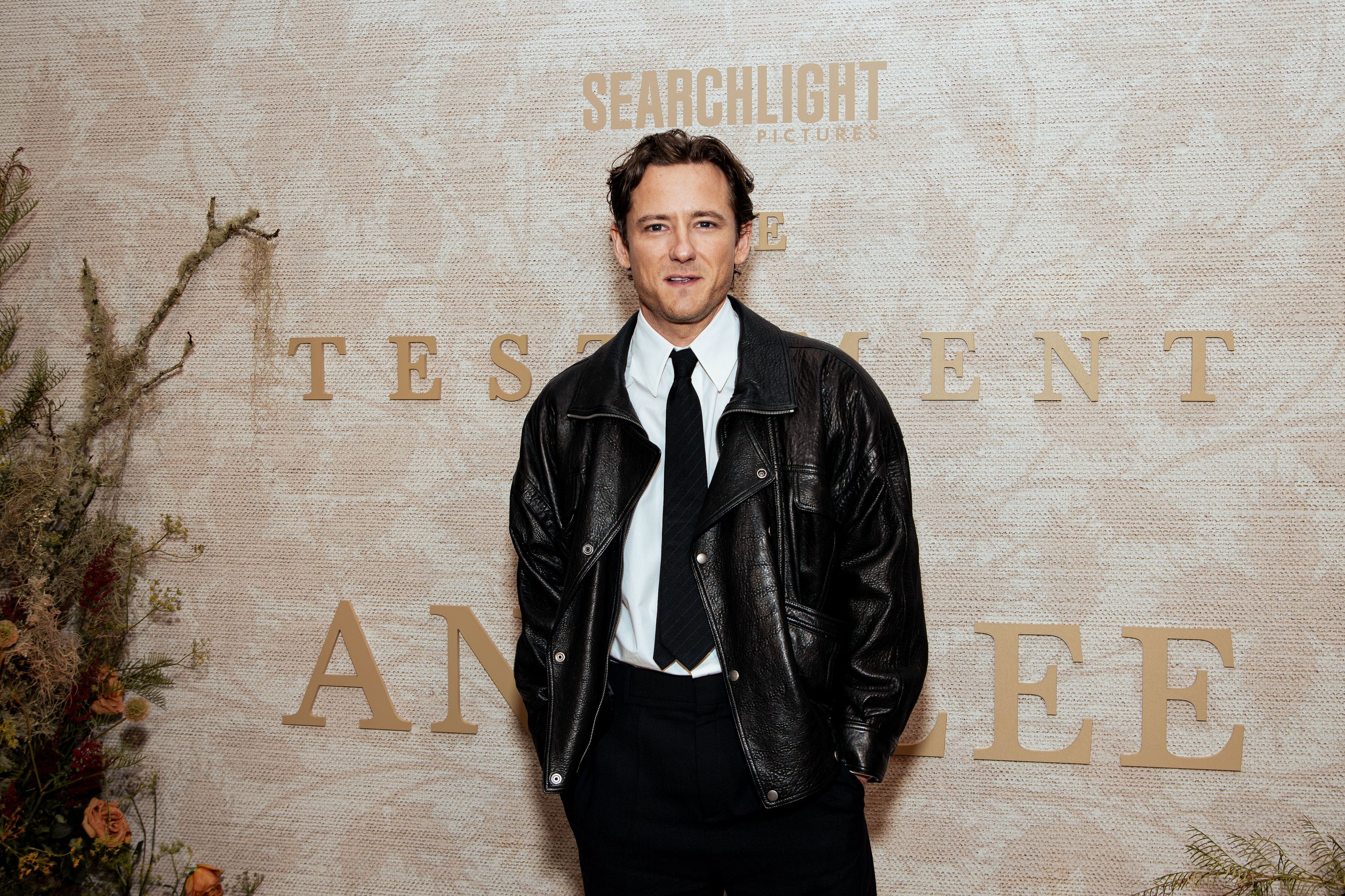 Nuevo romance en Hollywood: Lewis Pullman y Kaia Gerber, la hija de ...