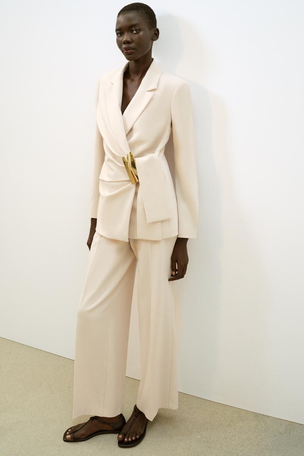 Adiós al estampado: 8 conjuntos monocolor de Zara y Mango ideales para ...