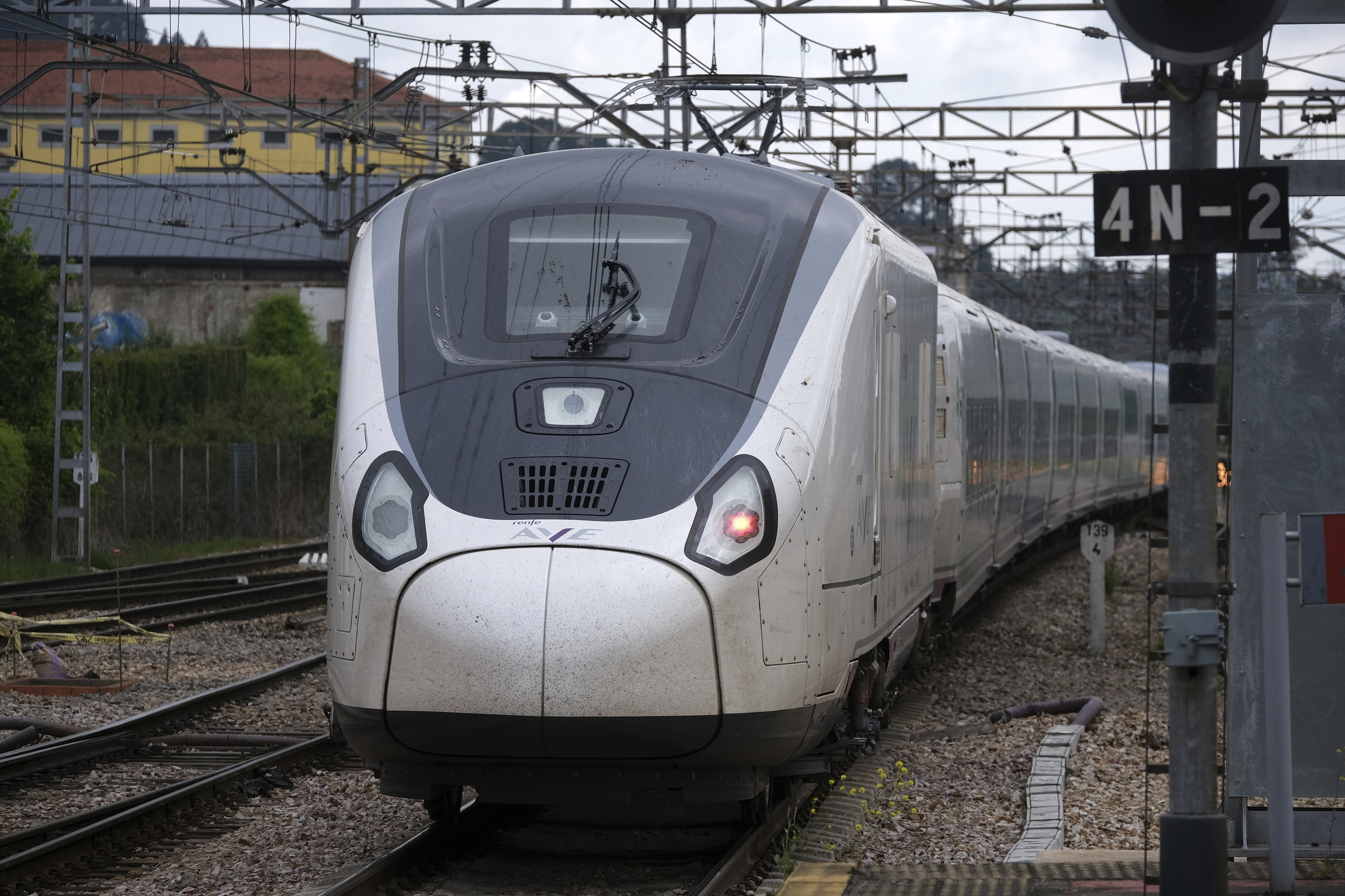Confirmado por Renfe: este será el nuevo horario del tren Lugo-Madrid ...